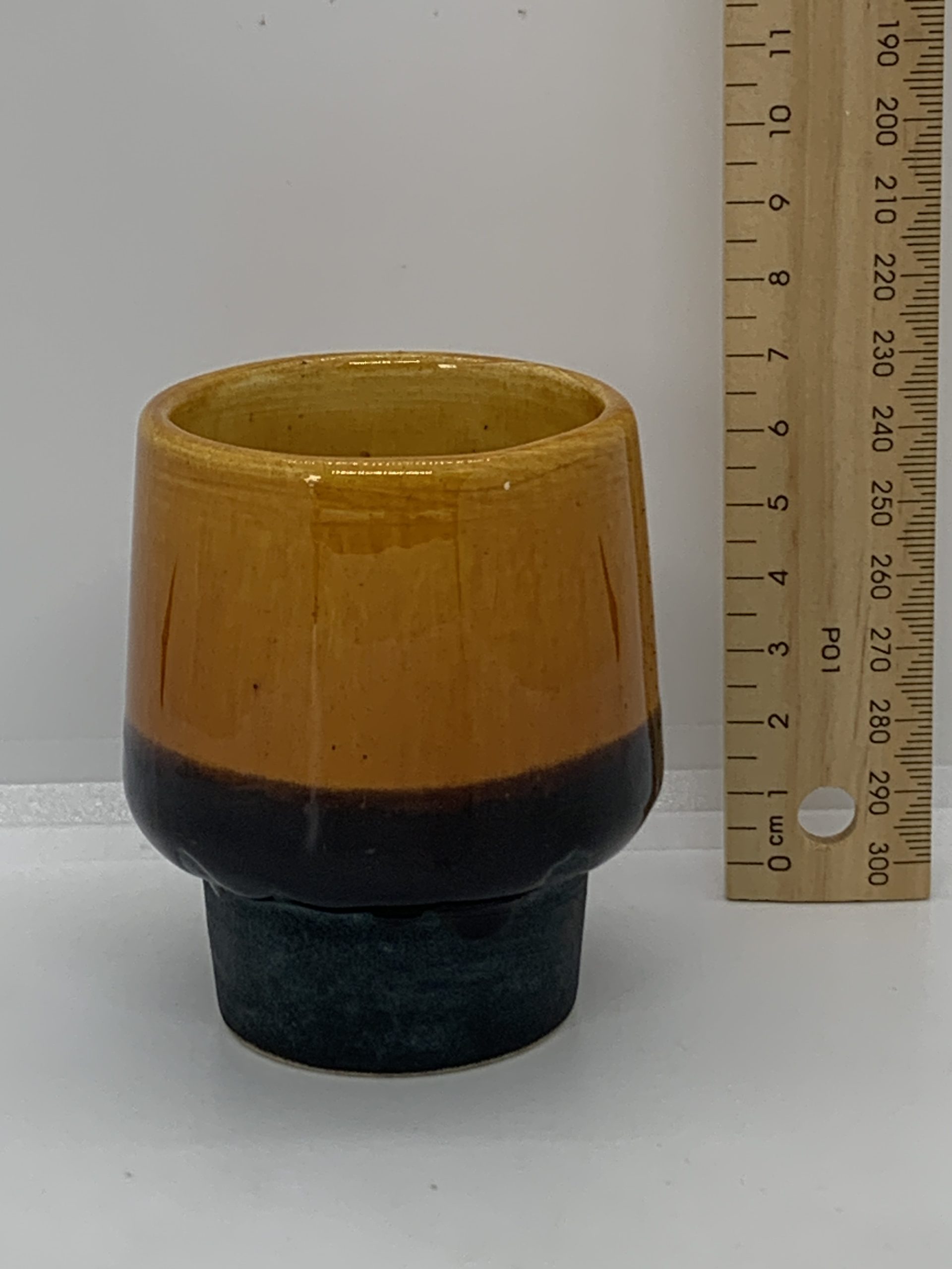 Elke Pottery Cup 8cm - Vintage Keepsakes