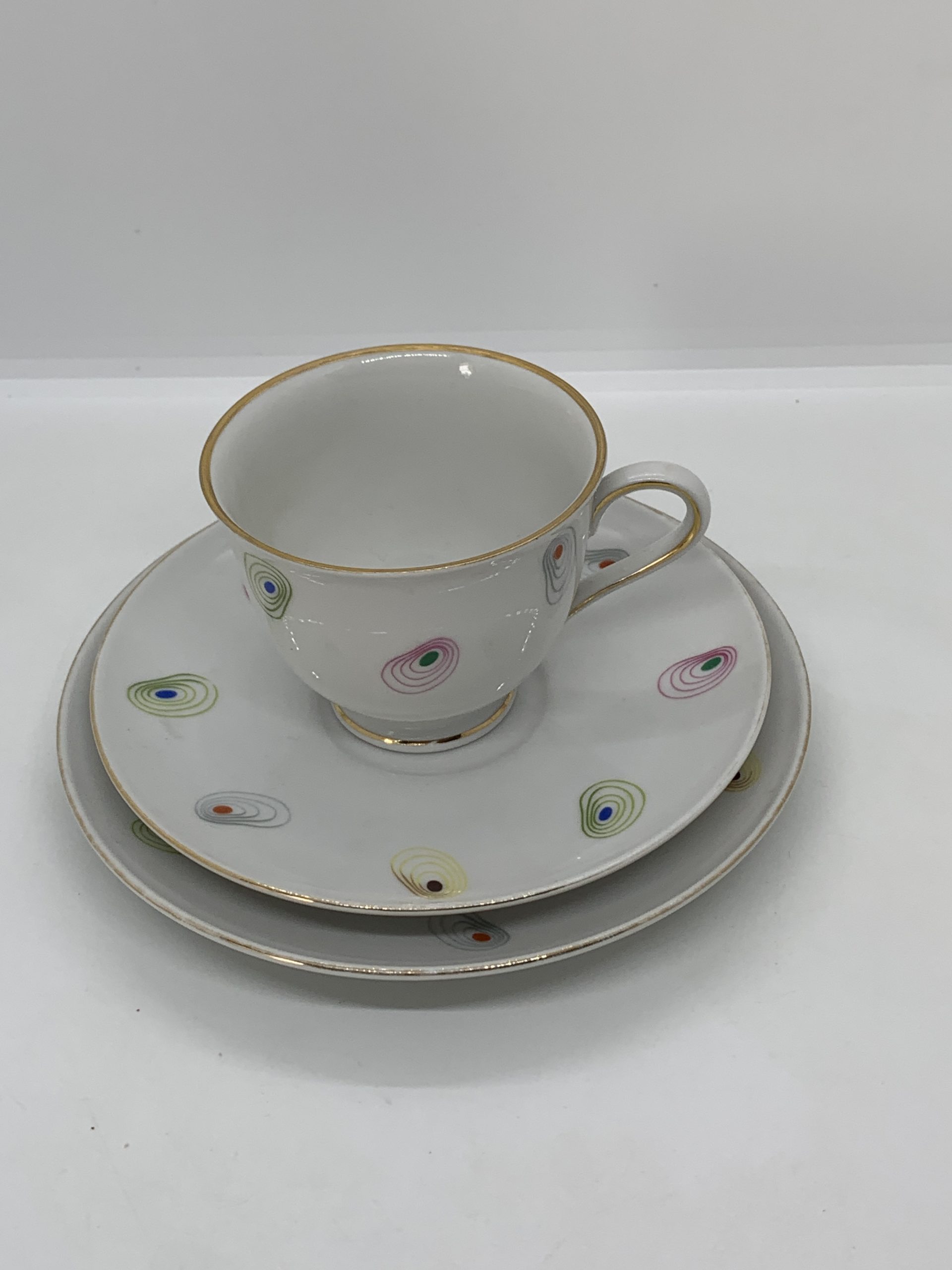 Victoria Fine China Melody Pattern Trio - Vintage Keepsakes