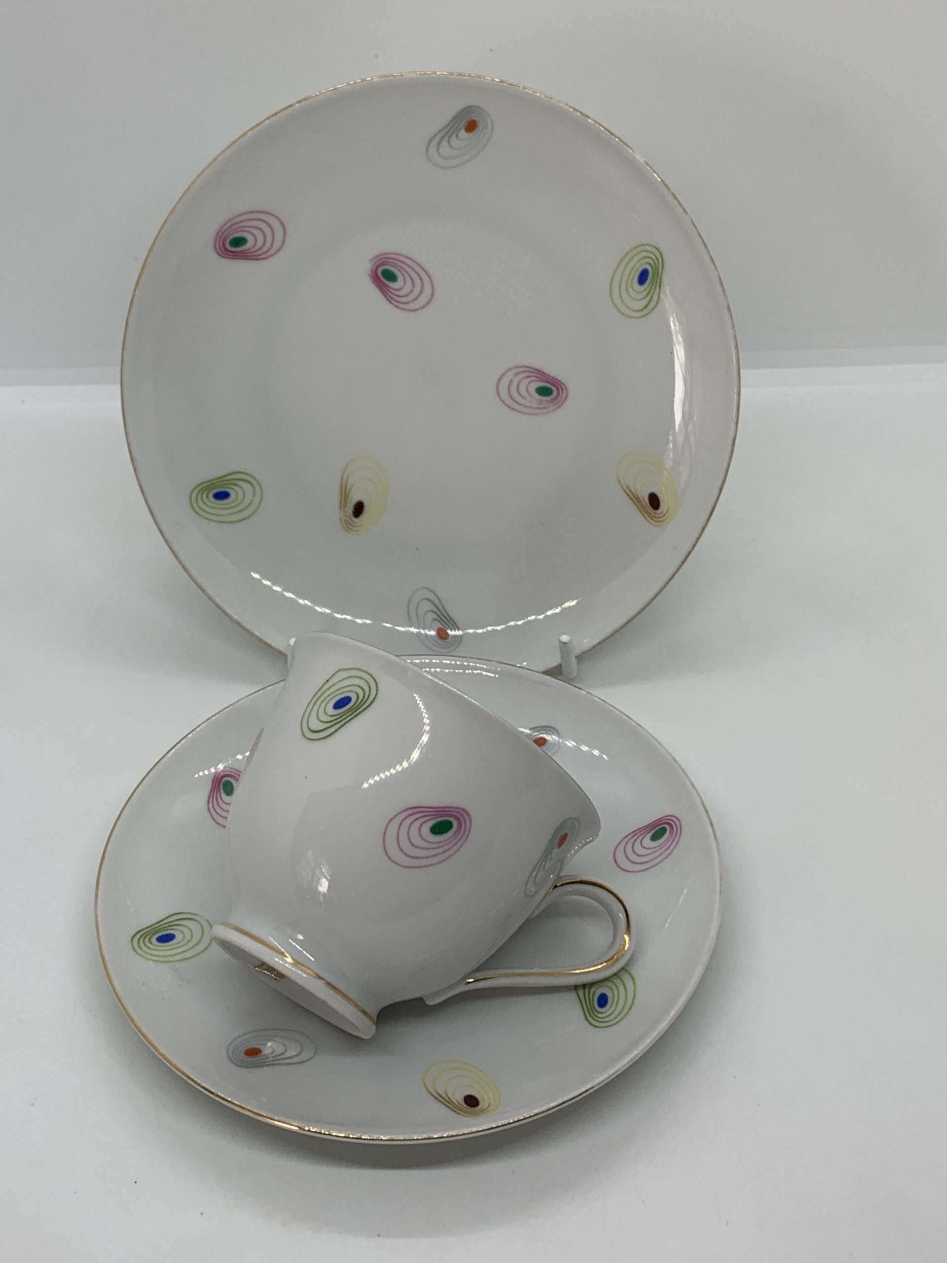 Victoria Fine China Melody Pattern Trio - Vintage Keepsakes