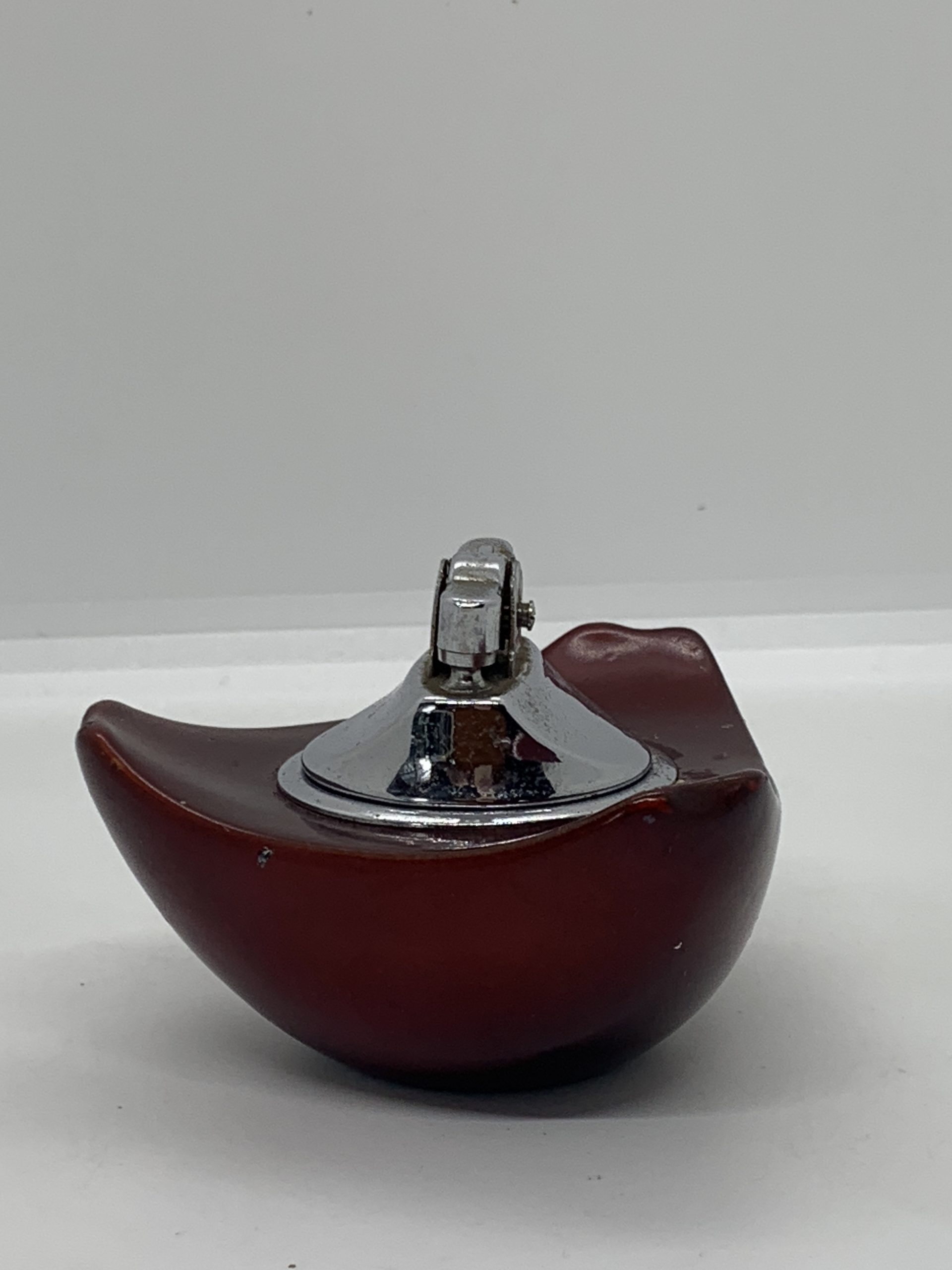 Japanese Table Lighter Triangle Form 8cm - Vintage Keepsakes