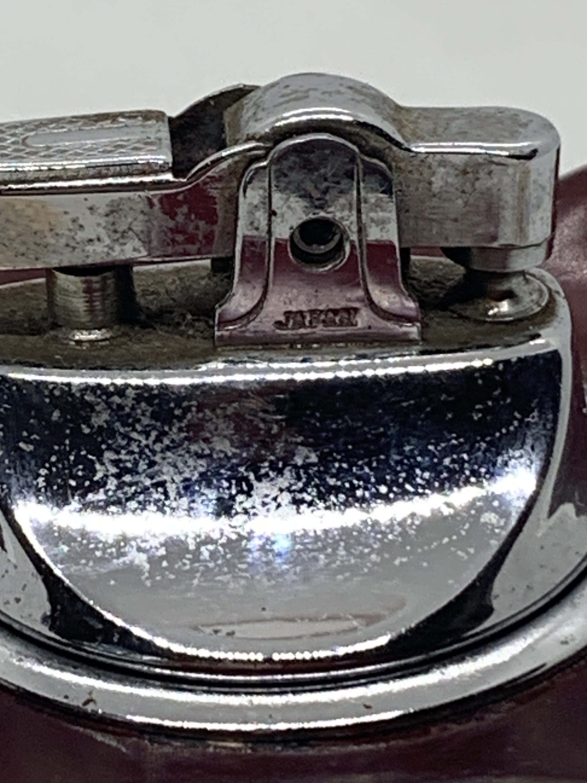 Japanese Table Lighter Triangle Form 8cm - Vintage Keepsakes