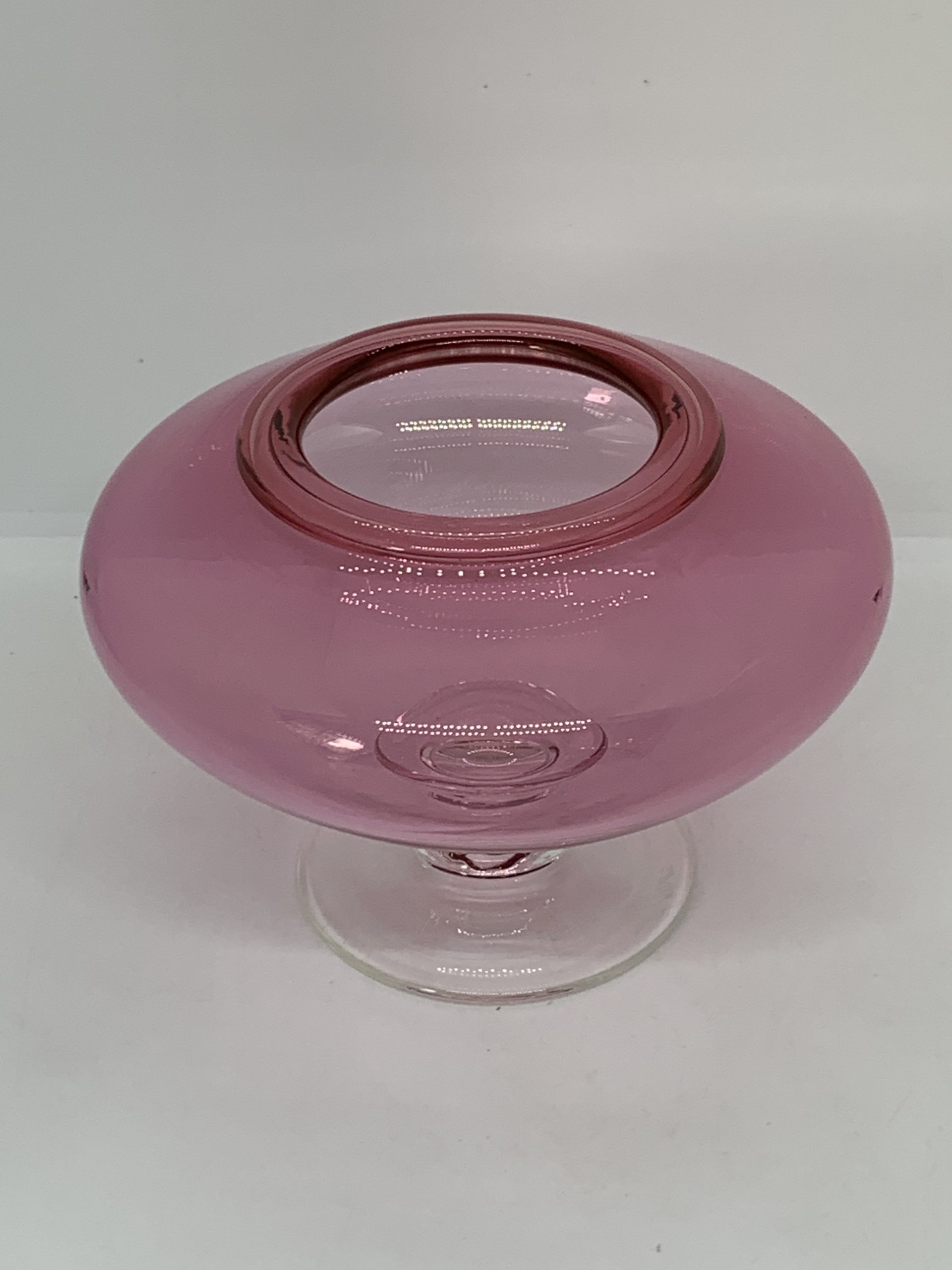 Michael Hook Art Glass Footed Bowl 14cm wide (signed) - Vintage Keepsakes