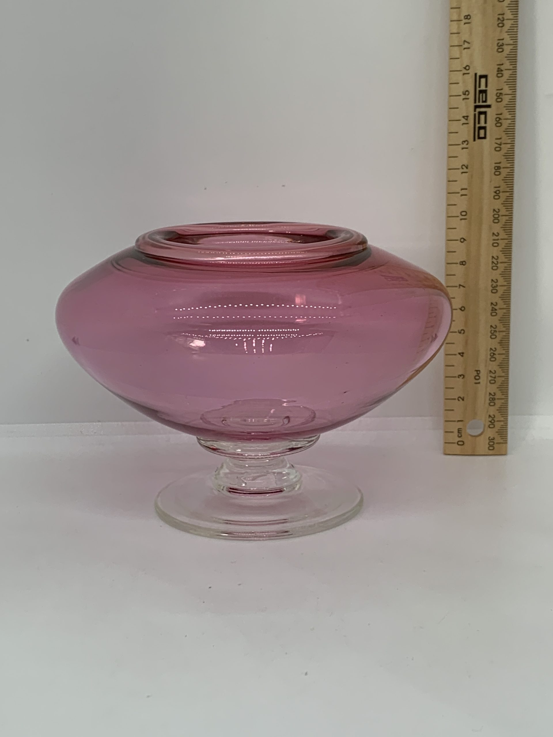 Michael Hook Art Glass Footed Bowl 14cm wide (signed) - Vintage Keepsakes