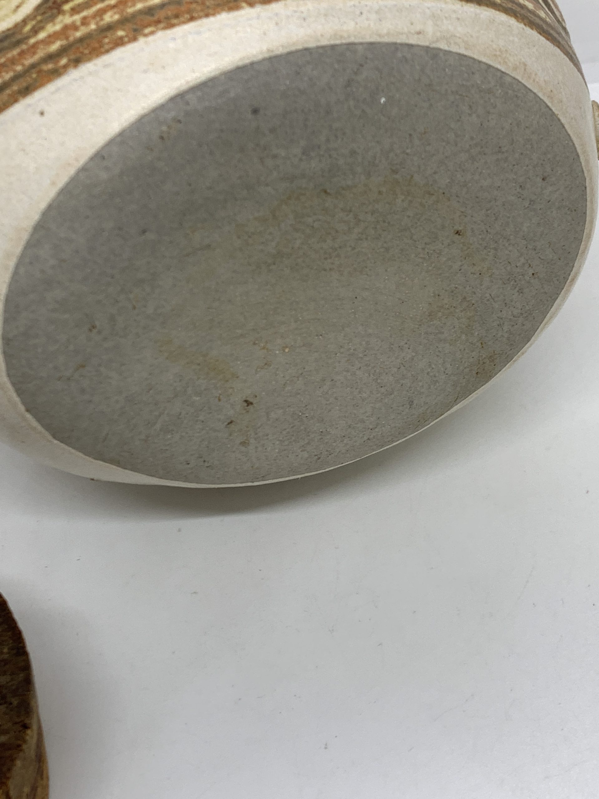 Pottery Cannister 13cm - Vintage Keepsakes