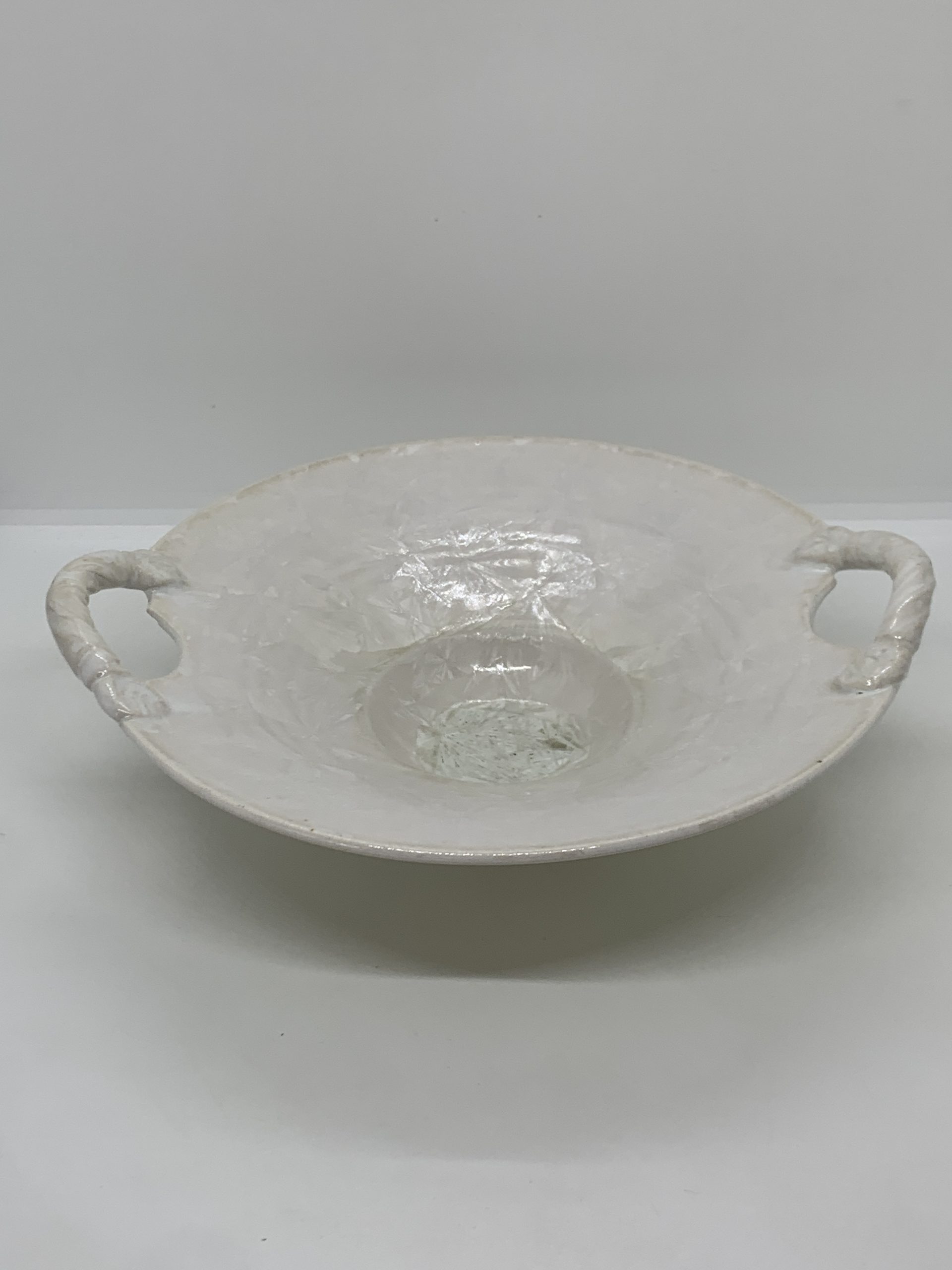 Peter Wallace Crystalized Glaze White Pottery Bowl with Handles 22cm ...