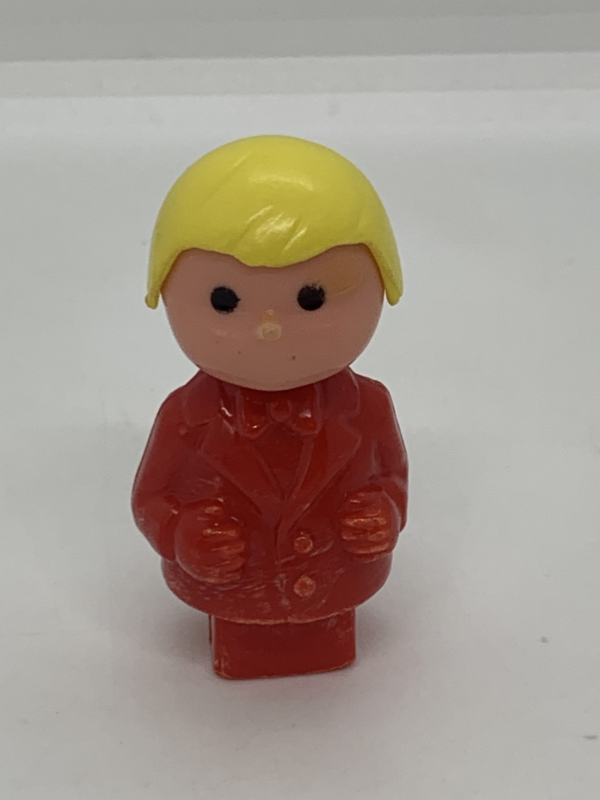 Blue Box Toys Little People - Red Yellow Man - Vintage Keepsakes