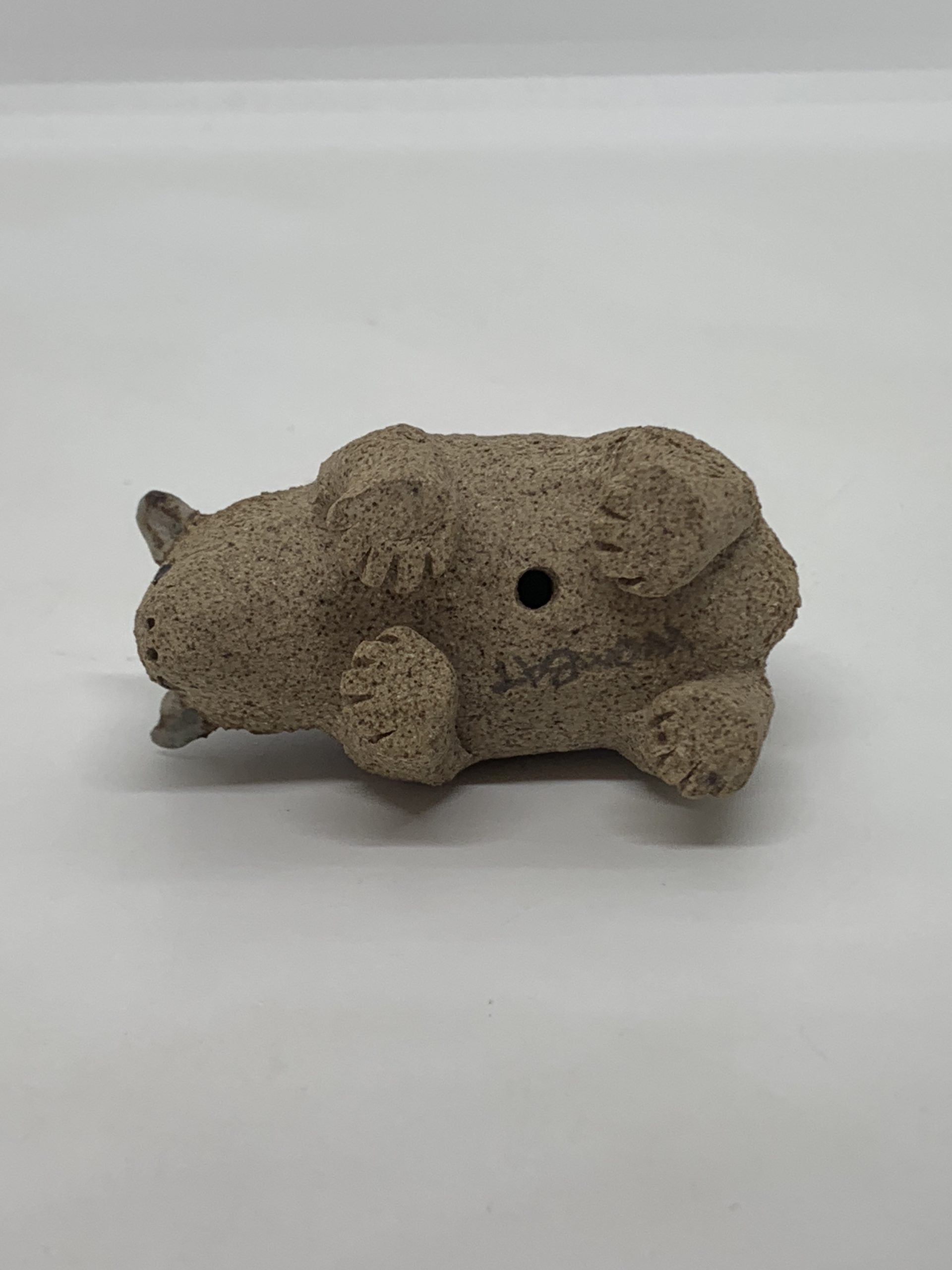 Pottery Wombat marked Wombat 6.5cm - Vintage Keepsakes
