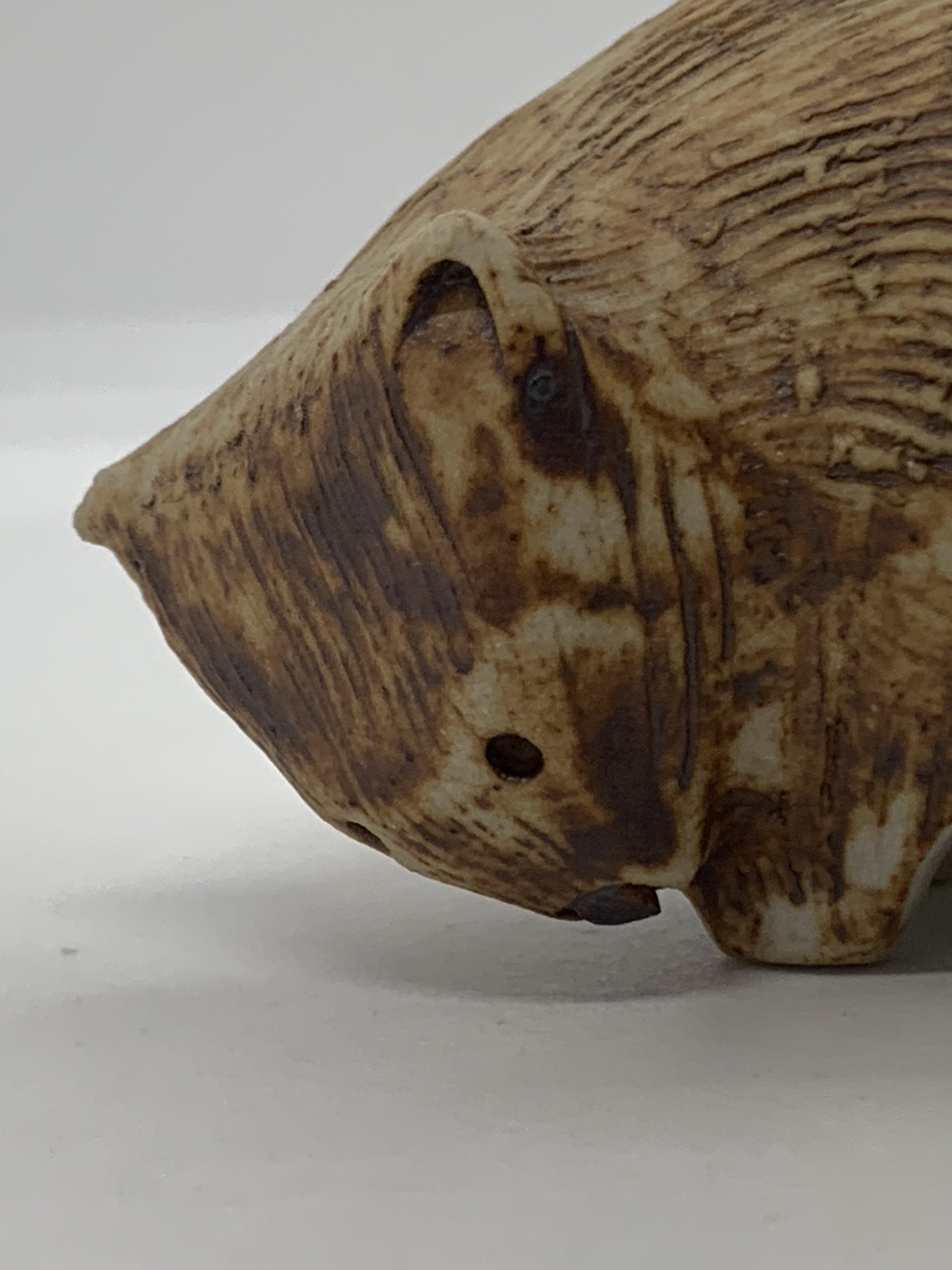 Pottery Wombat marked Victoria Australia 6.5cm - Vintage Keepsakes