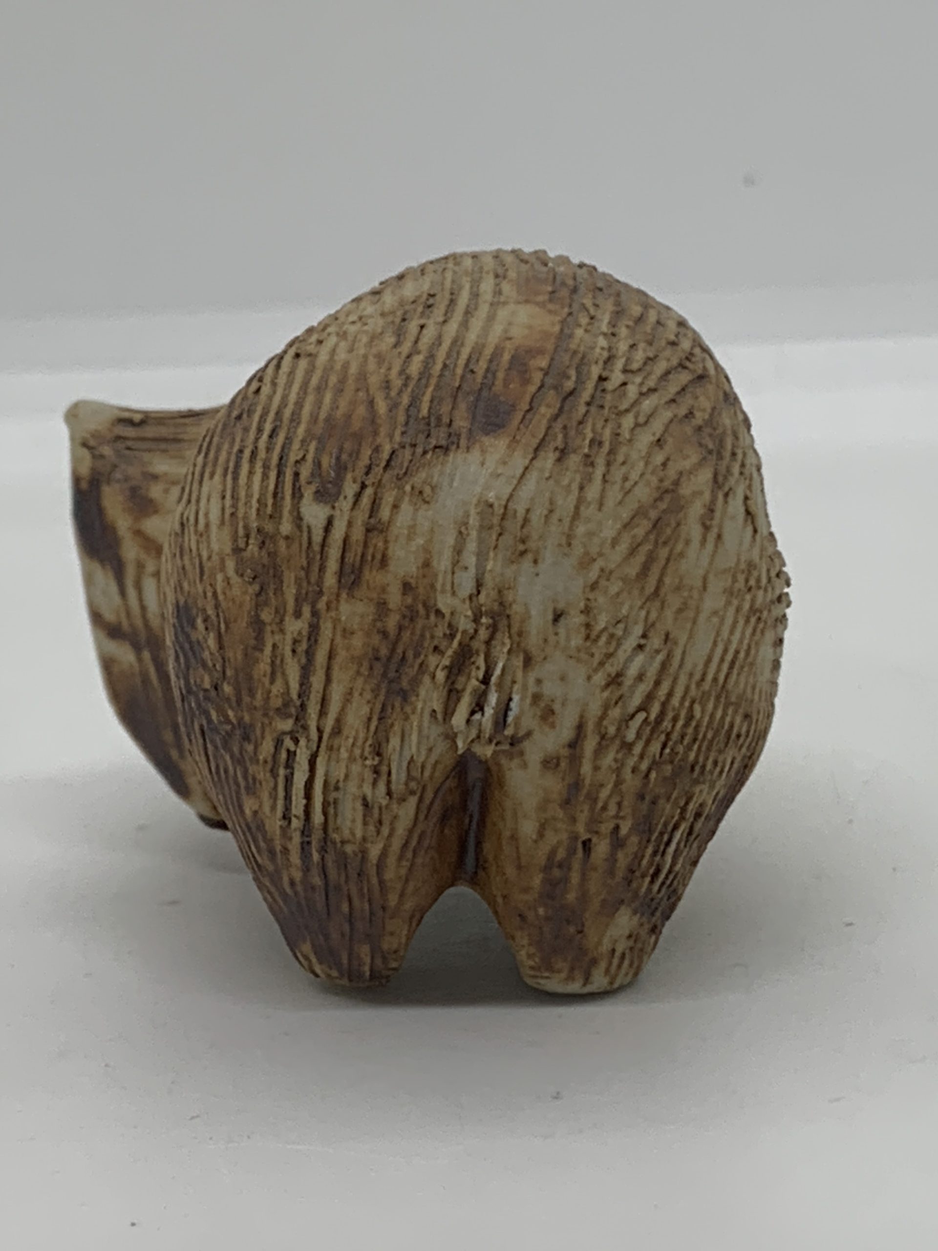 Pottery Wombat marked Victoria Australia 6.5cm - Vintage Keepsakes