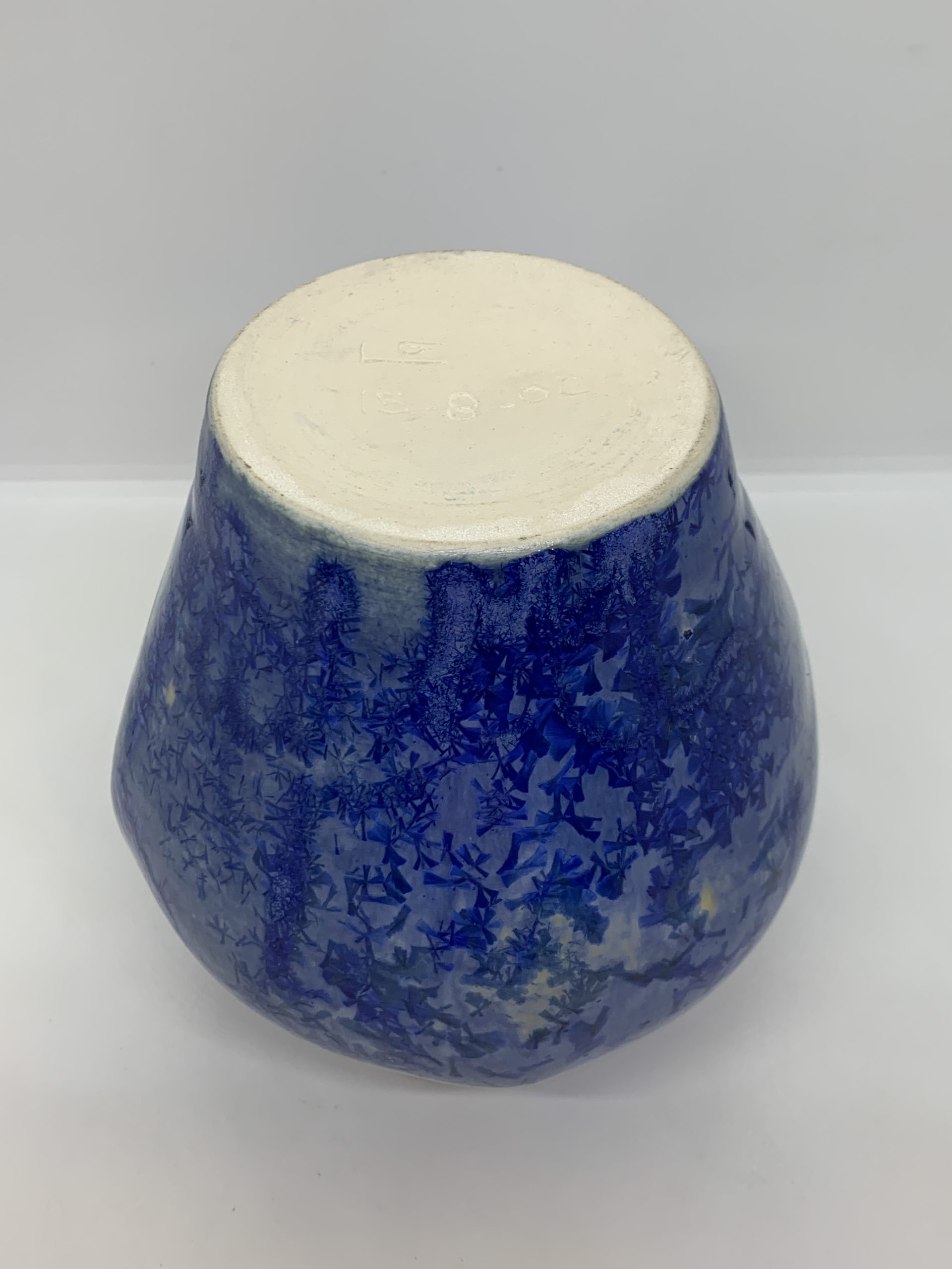 Lachlan Ely Pottery Blue Crystalline Glaze Vase 16.5cm (marked LE 15.8. ...